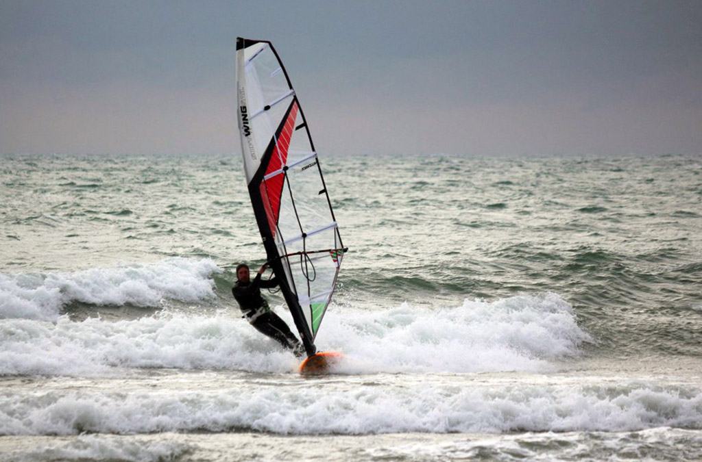 Test of Soft Wing Sail for Wave 4.7 | HERU SAILS